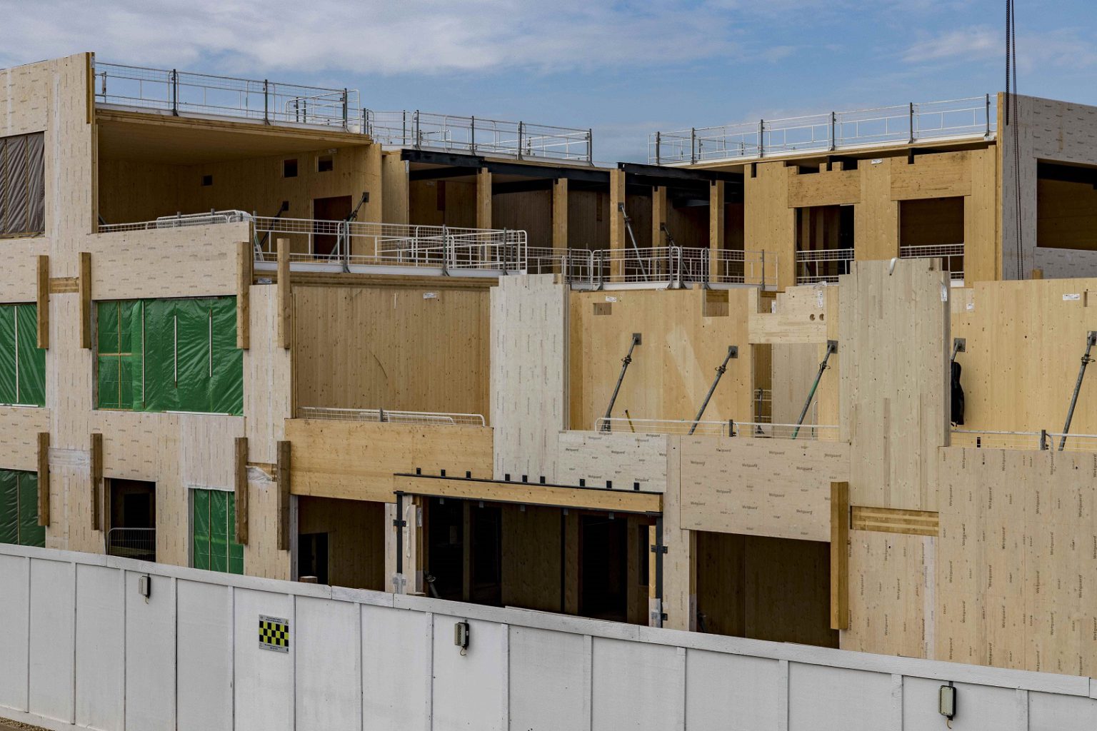 Green schools project in England on track to open in Lyde Green in ...